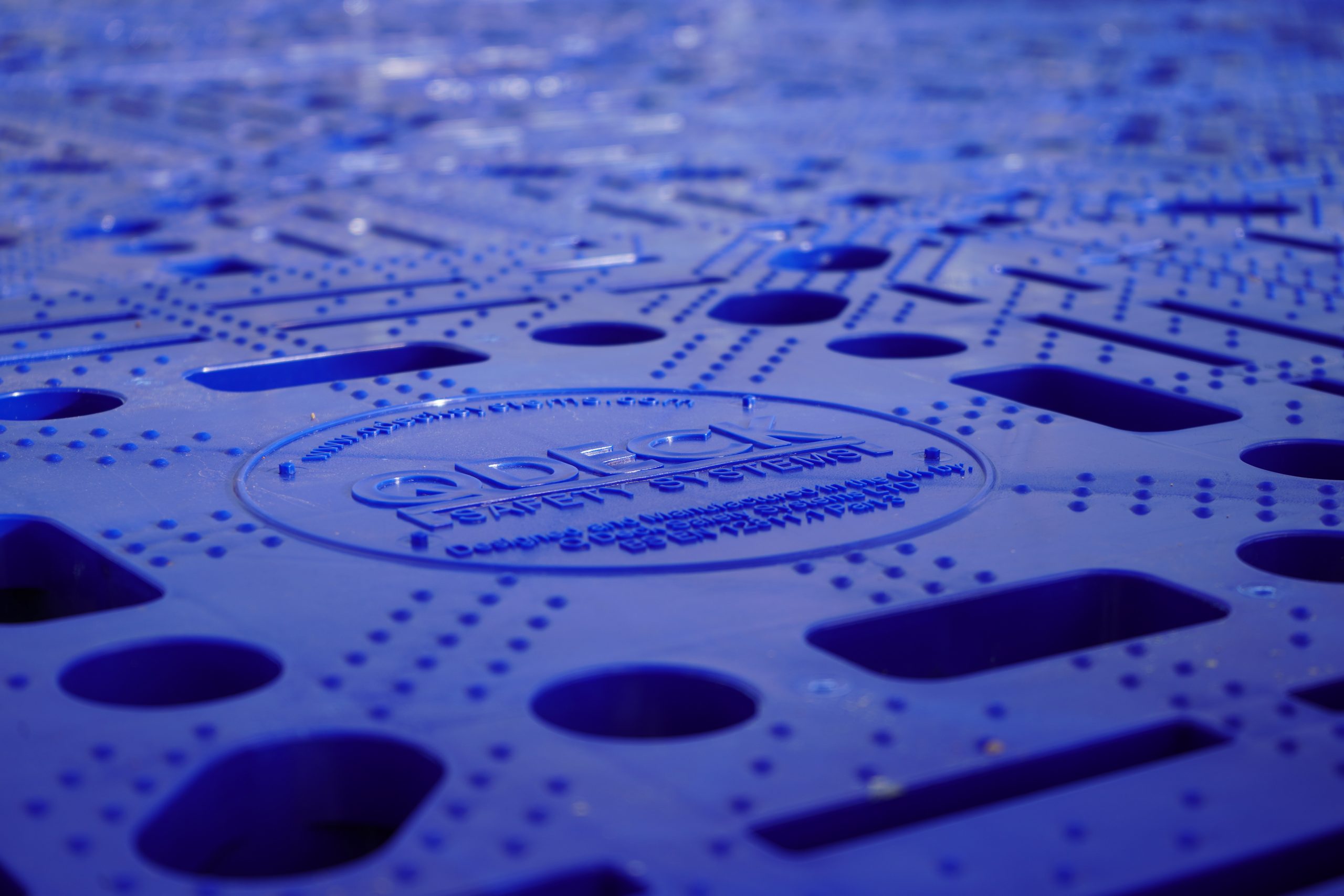 Accredited FASET Members | QDeck Work Safely at Height